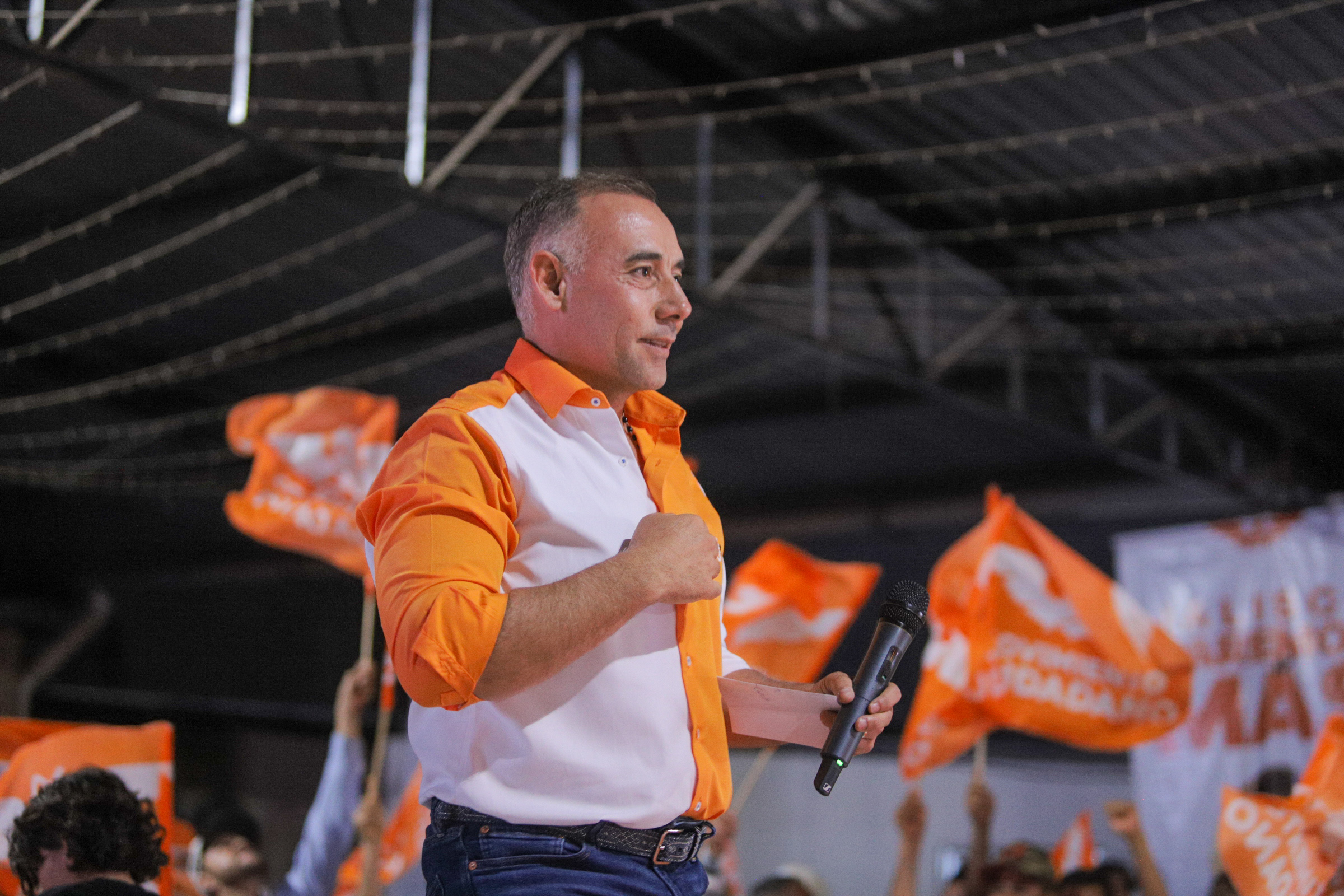 INE hace oficial candidatura de Esquer al Senado - El Suspicaz